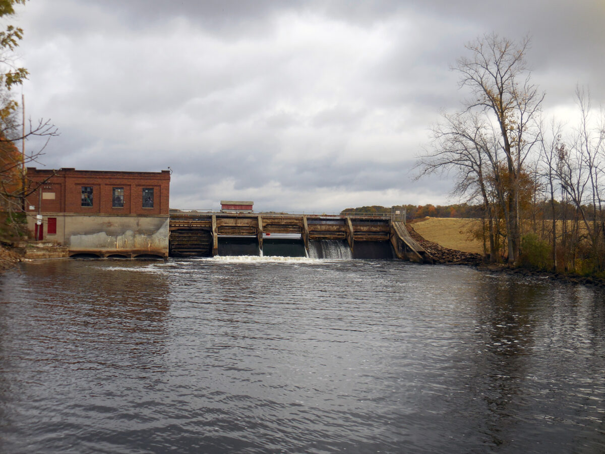 Riley Dam Gets a Facelift - Lake Access Magazine